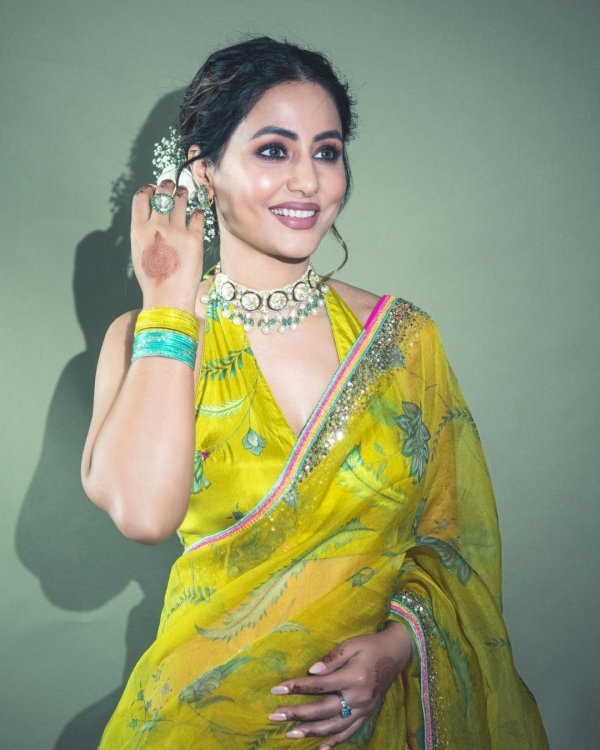 ಬಾಲಿವುಡ್ ಬೆಡಗಿ ಹಿನಾ ಖಾನ್ ಹಾಟ್ ಚಿತ್ರಗಳು | Actress Hina Khan Hot And ...