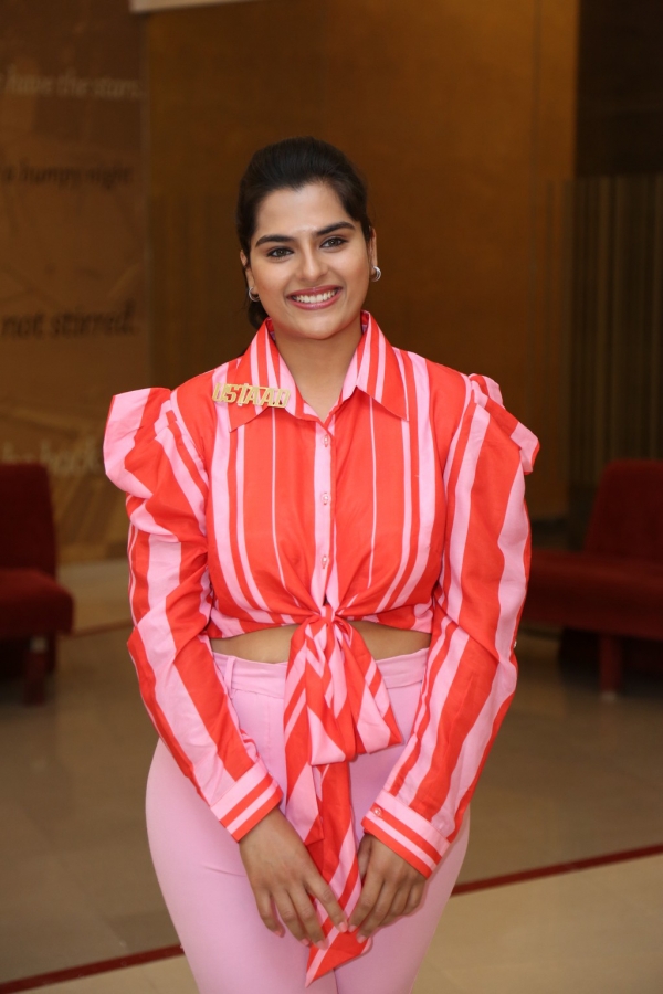 Kavya Kalyanram Photos: Latest HD Images, Pictures, Stills & Pics ...