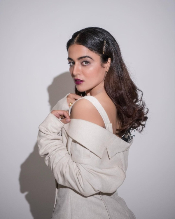 Wamiqa Gabbi Photos: Latest HD Images, Pictures, Stills & Pics - FilmiBeat