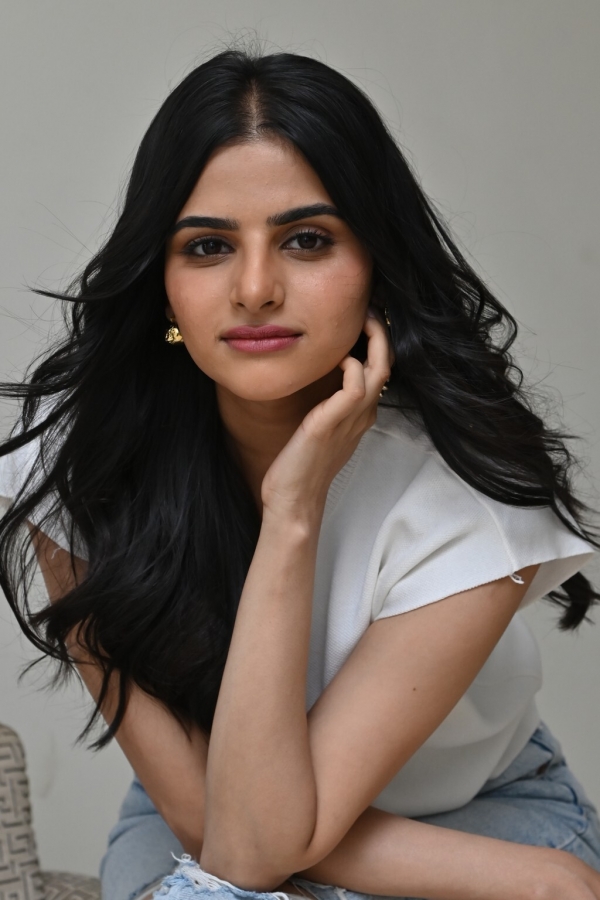 Avantika Dasani భాగ్యశ్రీ కూతురు ఎంత అందంగా ఉందో చూశారా? బెల్లంకొండ ...