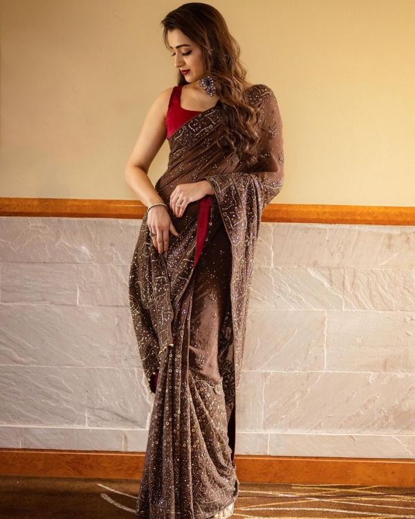 Happy Birthday Trisha Krishnan: Princess Kundavai aka Trisha is 40 ...