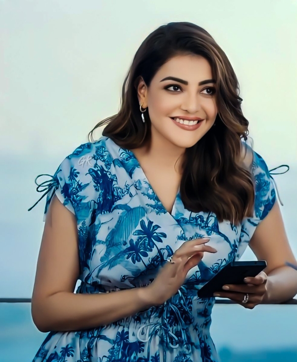 Kajal Aggarwal: హాట్ డోస్ పెంచేసిన కాజల్.. మత్తెక్కించే ఫోజులతో అరాచకం ...