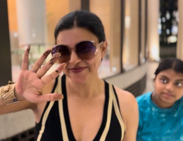 InPic: Actress Sushmita Sen commemorates 29 years as Miss Universe with ...