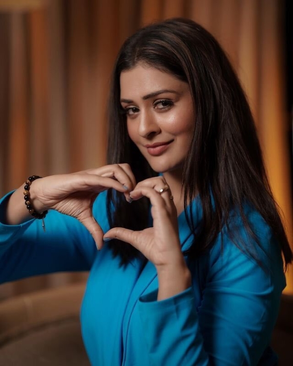 Payal Rajput: డ్రెస్ సైజ్ బాగా తగ్గించిన పాయల్.. కూర్చోడానికి కూడా వీలు ...