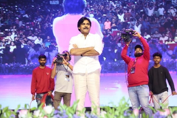 Bro Movie Pre Release Event Stills Photos - FilmiBeat