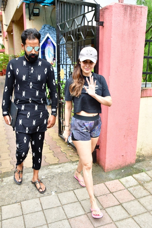 Celebrity Spotting: From Vani Kapoor at the Maddock office to Malaika ...