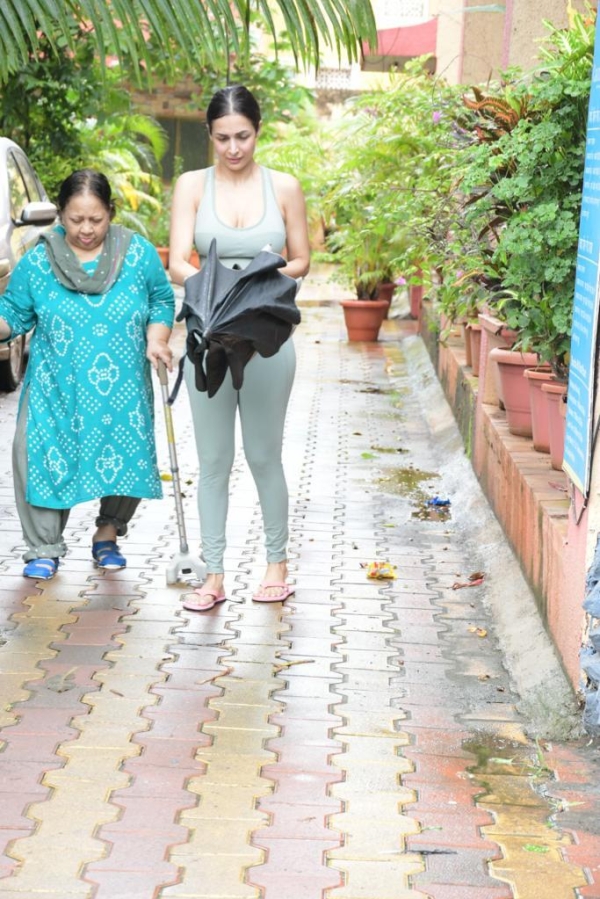 Malaika Arora in Bandra to Uorfi Javed in Andheri, Celebrities spotted ...
