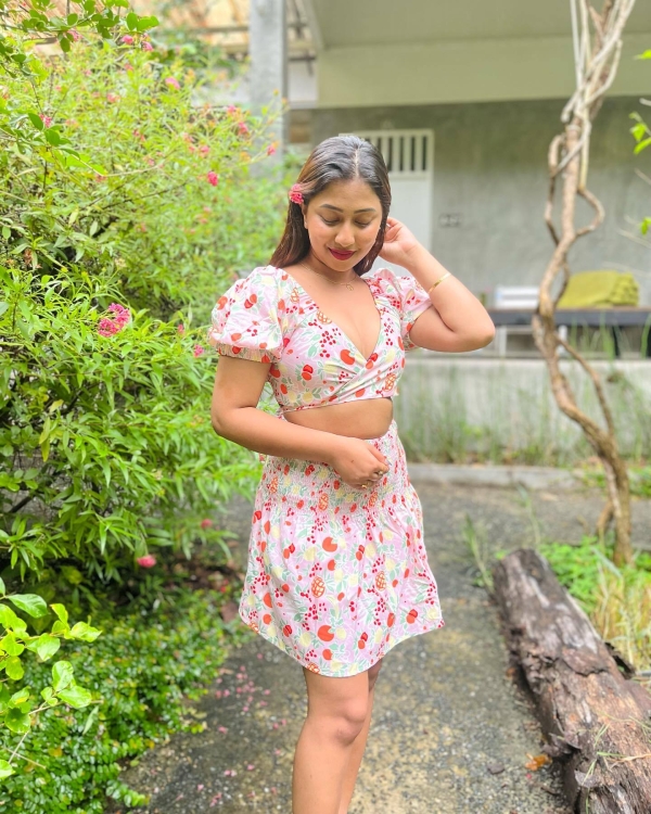 Jayashree Aradhya Photos: Latest HD Images, Pictures, Stills & Pics ...