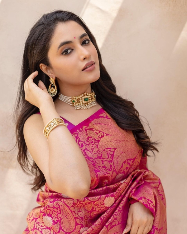 Priyanka Mohan Photos: Latest HD Images, Pictures, Stills & Pics ...