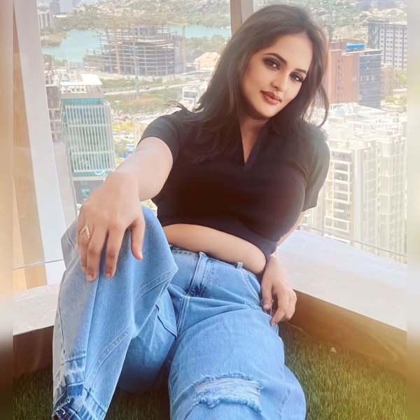 37 and Fabulous: 9 Glamorous Clicks of Kannada Sensation Jyothi Rai