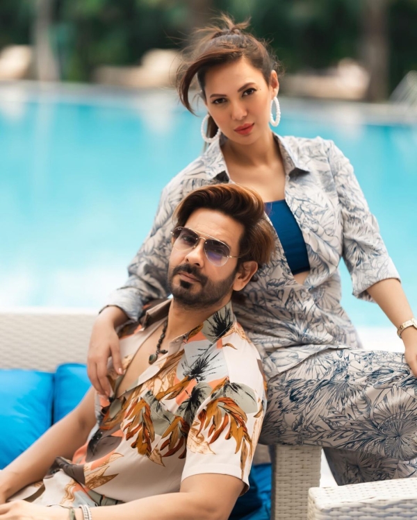 Bigg Boss 9’s Keith Sequeira and Rochelle Rao Announce Pregnancy with ...