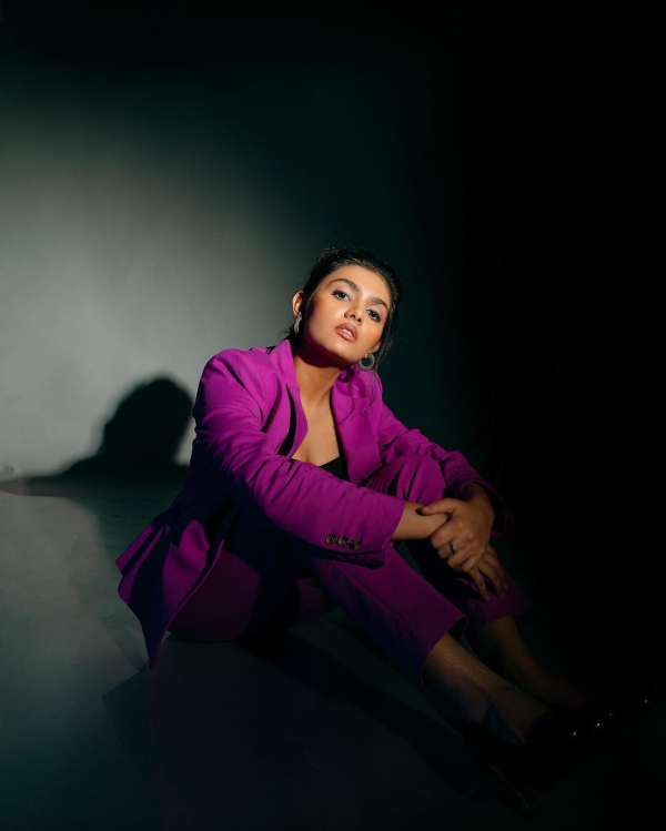 Leher Khan Photos: Latest HD Images, Pictures, Stills & Pics - FilmiBeat