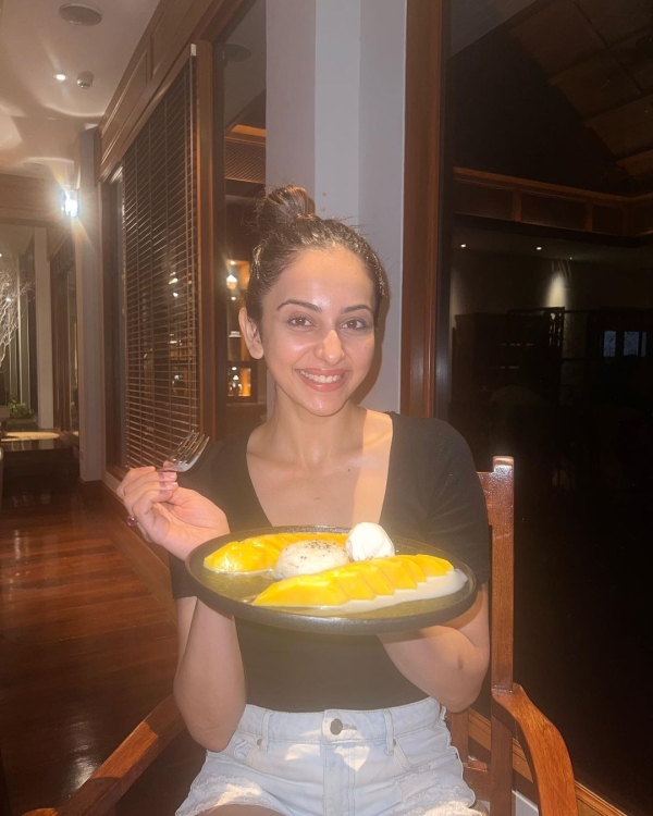 Rakul Preet Singh: The Quintessential Star with 5 Admirable Qualities