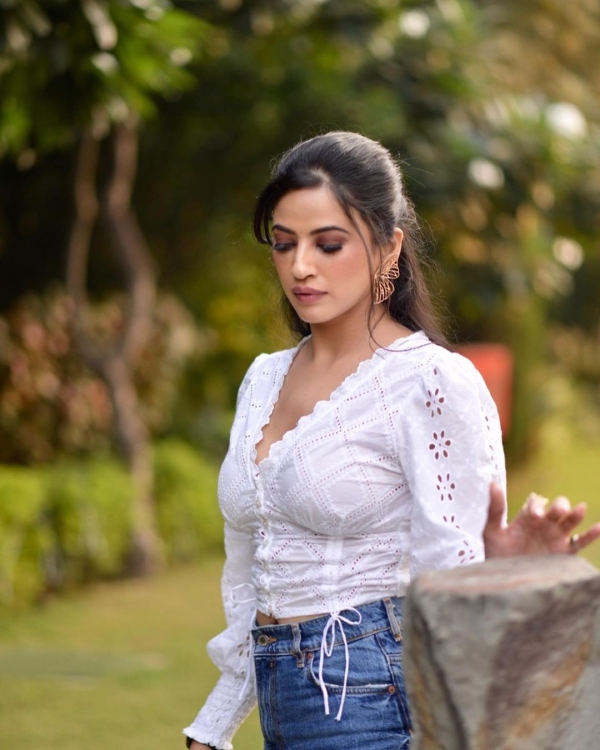 Saanvi Dhiman Photos: Latest HD Images, Pictures, Stills & Pics - FilmiBeat