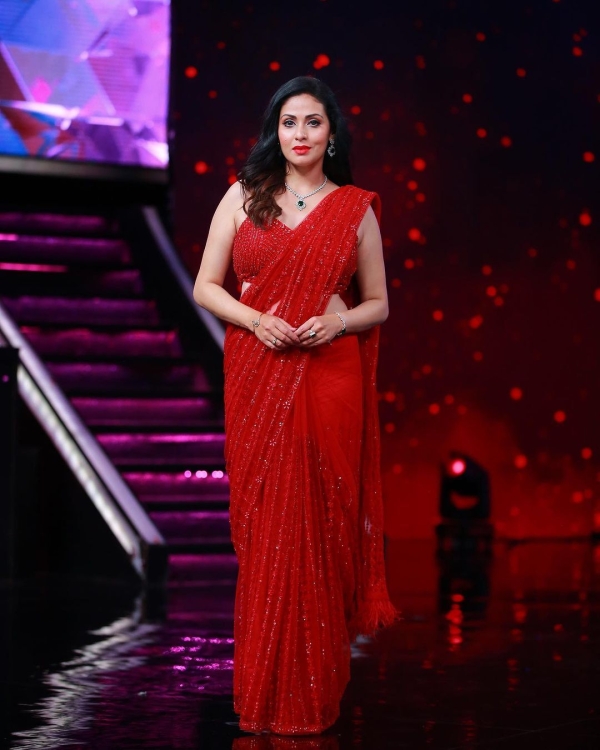 Sadha:40ఏళ్ల వయసులోనూ తగ్గని సొగసు... సదా నీ అందానికి కుర్రకారు ఫిదా ...