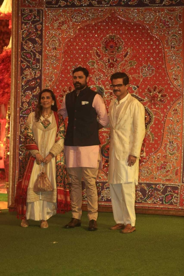 Salman Khan, Sara Ali Khan, Anil Kapoor, Rekha and other Celebs at ...