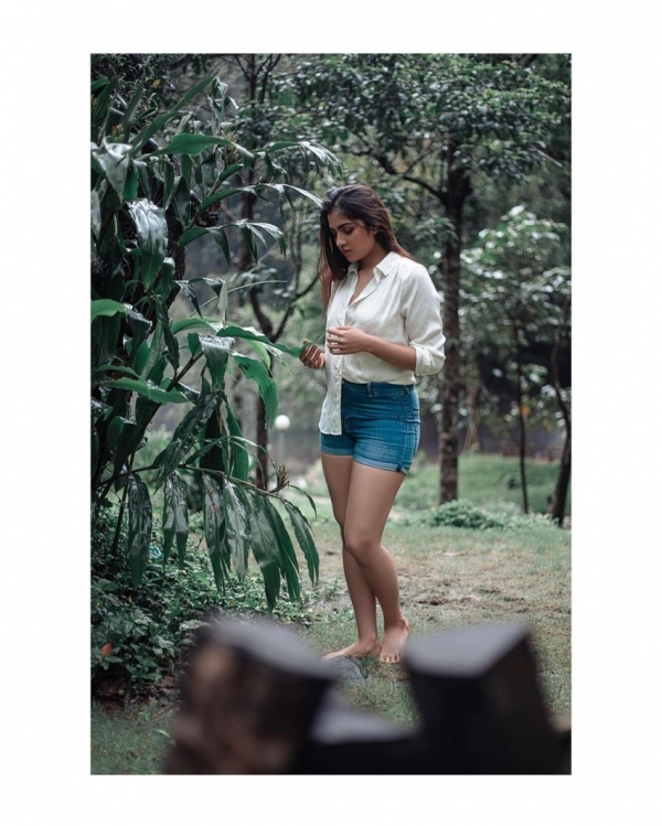 'ಸಪ್ತ ಸಾಗರದಲ್ಲಿ ಎಲ್ಲೋ' ಈ ಅವತಾರದಲ್ಲಿ ರುಕ್ಮಿಣಿ ವಸಂತ್ ಫೋಟೊಗಳನ್ನು ನೋಡಿದ್ದೀರಾ? | Sapta Sagaradaache ...