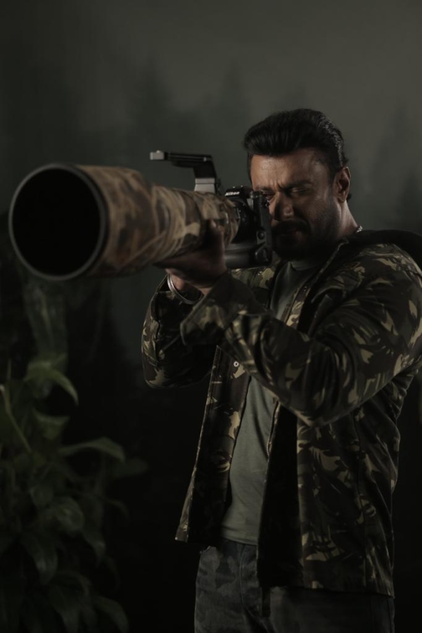 Darshan Photos: Latest HD Images, Pictures, Stills & Pics - FilmiBeat