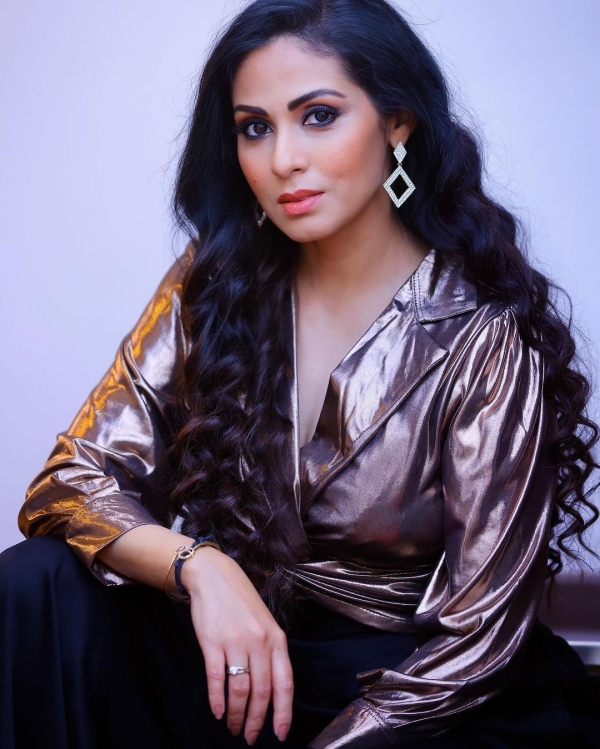 Sadha: 40 ఏళ్ల వయసులోనూ సదా అందాలు చూస్తే.. ఎవరైనా ఫిదా అవ్వాల్సిందే ...