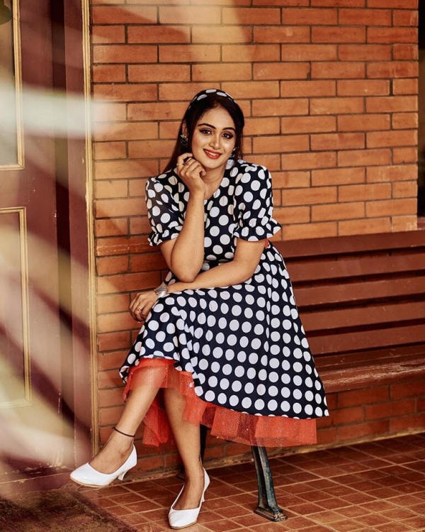 Yashaswini Swamy Photos: Latest HD Images, Pictures, Stills & Pics ...