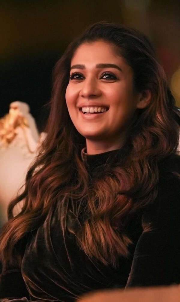 Nayanthara: 40 ఏళ్ల వయసులోనూ కళ్లు తిప్పుకోలేని అందం... అదే నయనతార ...