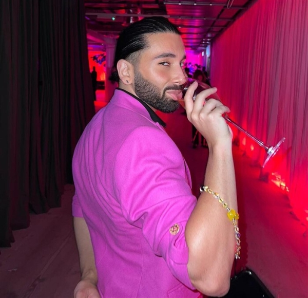 Orhan Awatramani (Orry) Photos: Latest HD Images, Pictures, Stills ...