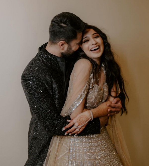 Dil Dosti Dance Fame Vrushika Mehta Drops Unseen Glittery Sangeet Night Photos