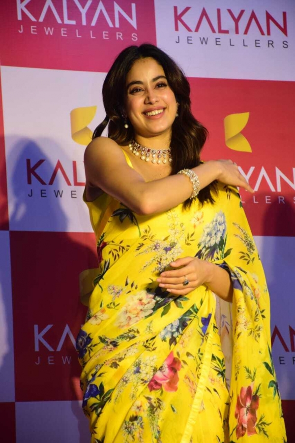 Janhvi Kapoor Stuns in Yellow Floral Saree at Kalyan Jewelry Event