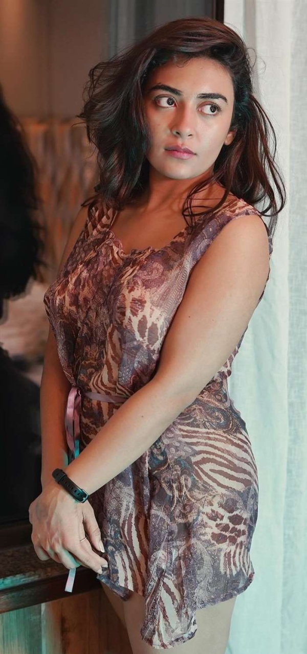 Jinal Joshi Hot & Sensual Viral On Internet Photos- FilmiBeat