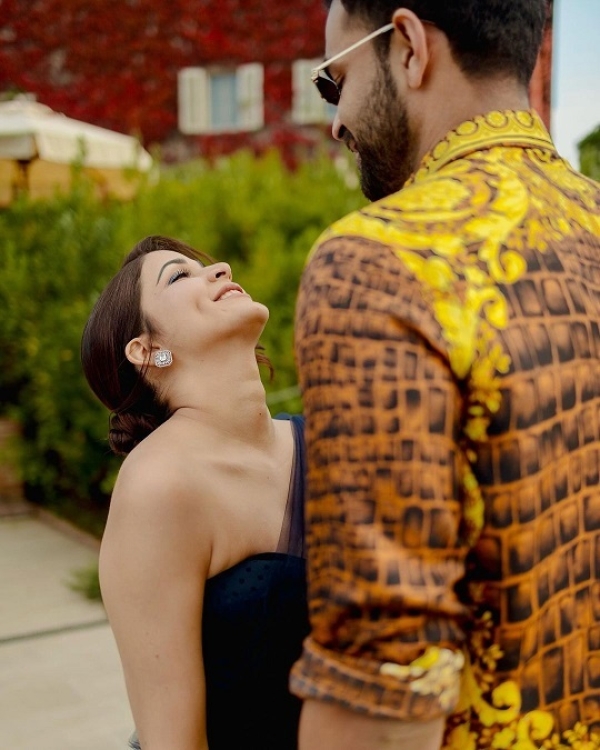 Lavanya: పెళ్లి తర్వాత డోసు పెంచిన లావణ్య త్రిపాఠి.. ఎంత అందంగా ఉందో ...