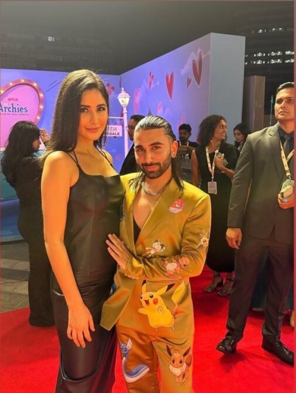 Orry Ditches His Hand On the Chest Pose, Check Out His Quirky Clicks ...