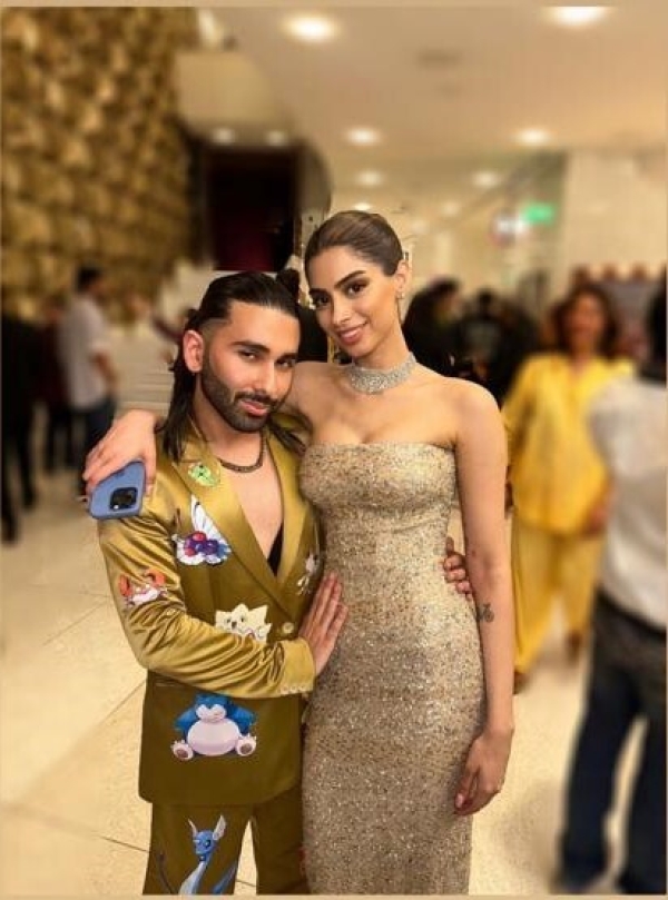 Orry Ditches His Hand On the Chest Pose, Check Out His Quirky Clicks ...