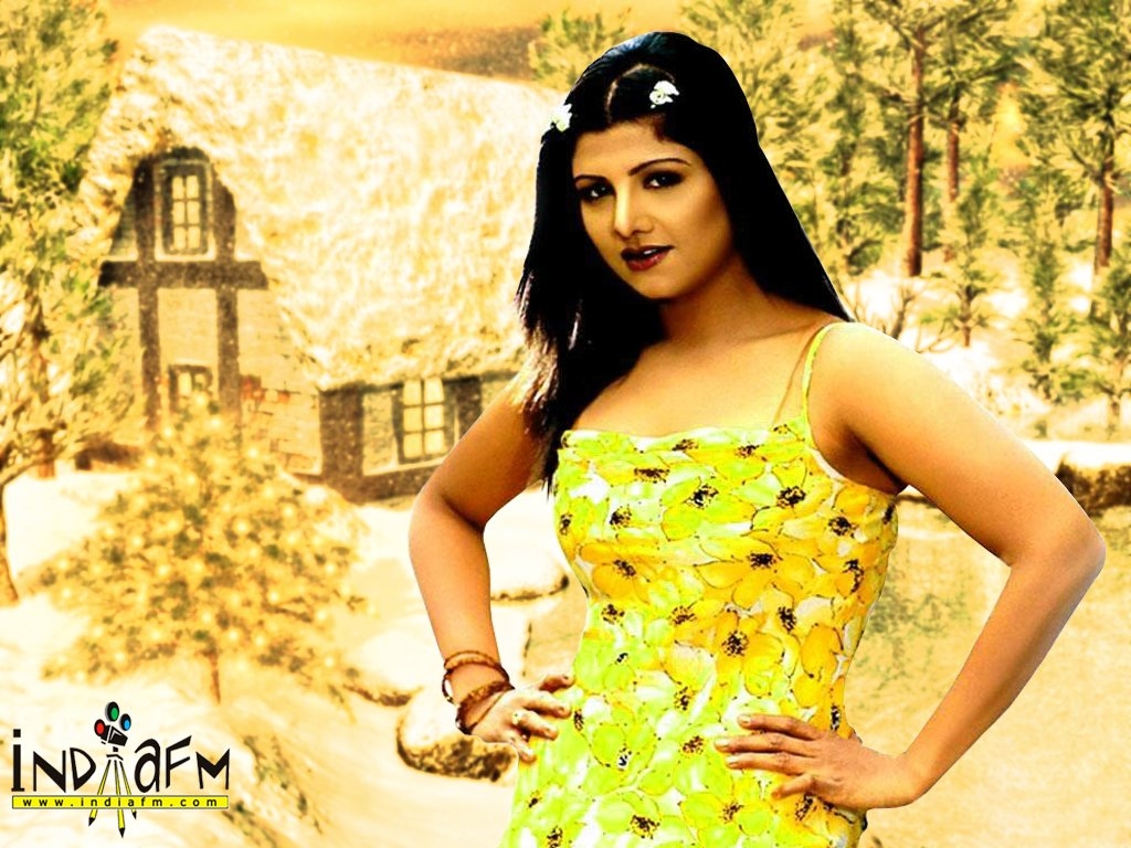 Rambha Biography, Life Story, Career, Awards & Achievements - Filmibeat