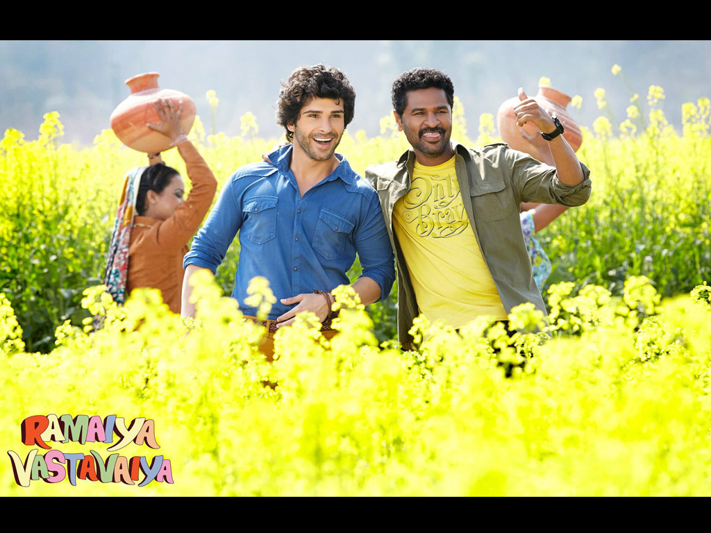 Ramaiya Vastavaiya Fan Photos | Ramaiya Vastavaiya Photos, Images ...