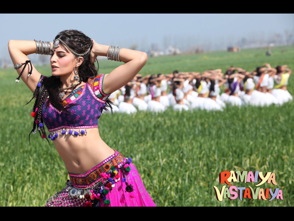 Ramaiya Vastavaiya Wallpaper | Ramaiya Vastavaiya HD Movie Wallpapers ...