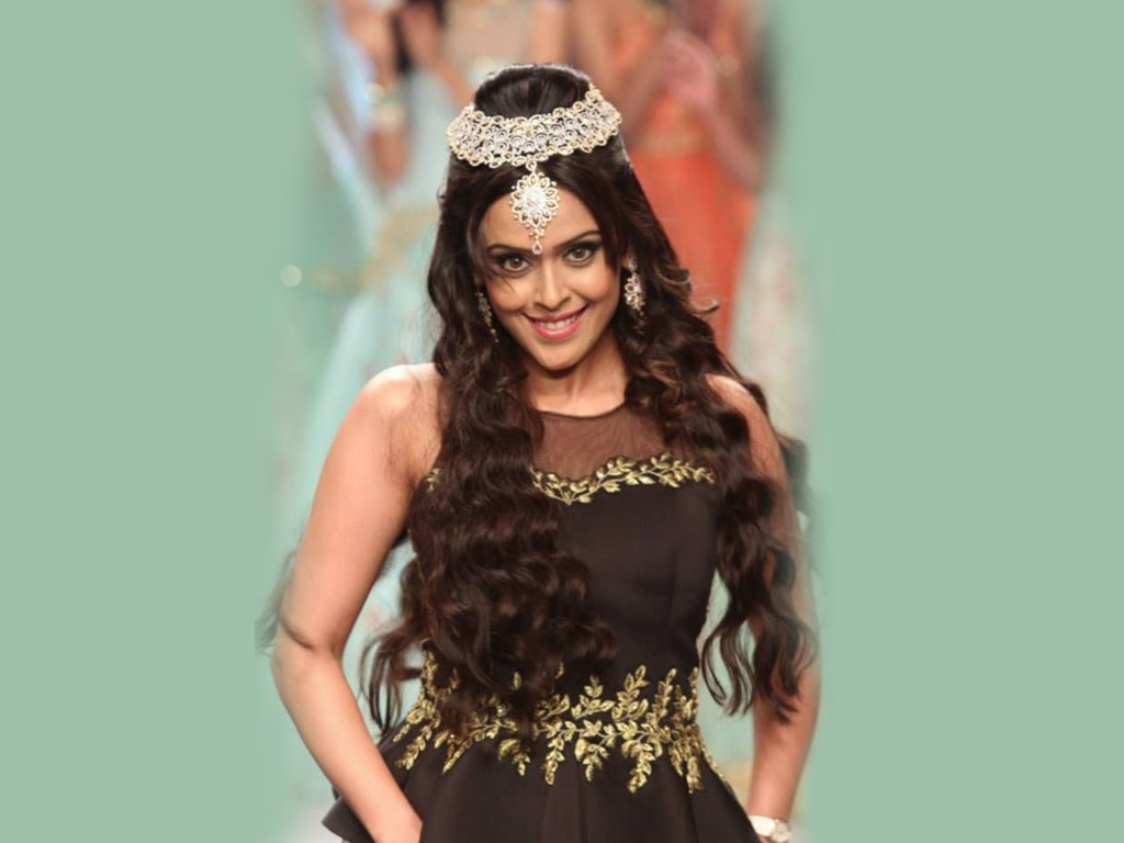 Hrishitaa Bhatt Biography, Life Story, Career, Awards & Achievements ...