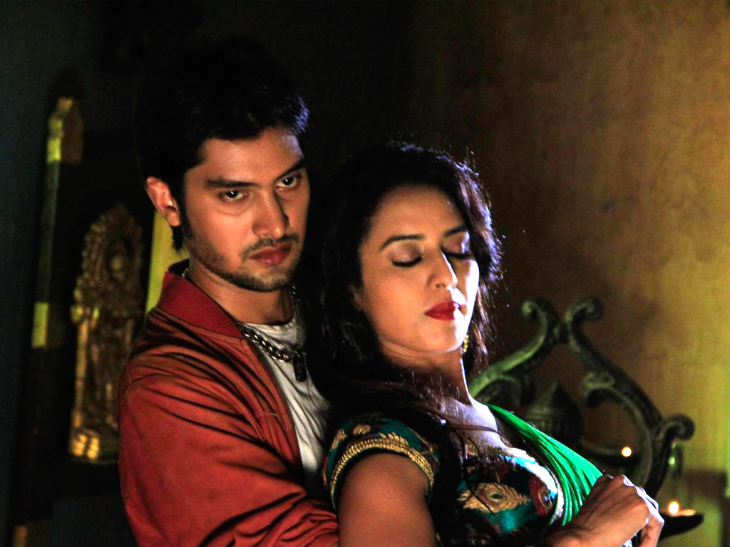 Sitara Fan Photos | Sitara Photos, Images, Pictures - FilmiBeat