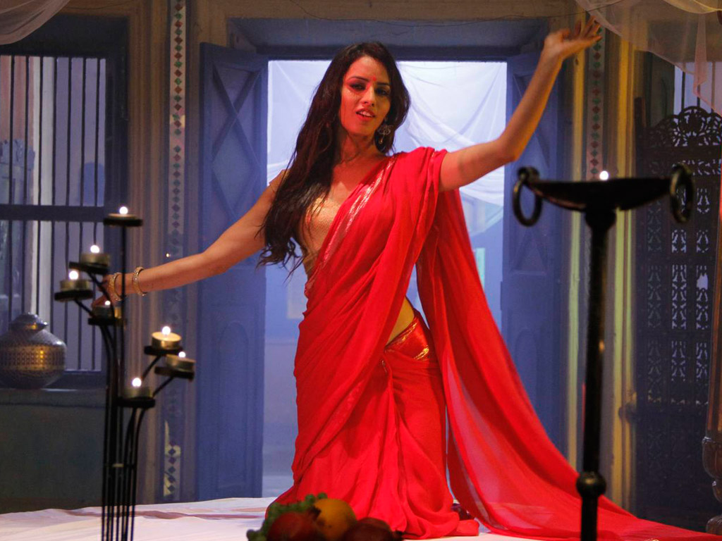 Sitara Fan Photos | Sitara Photos, Images, Pictures - FilmiBeat