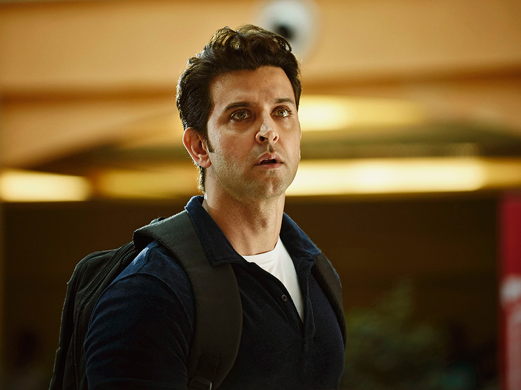Kaabil (Kaabil Cast) Fan Photos | Kaabil Photos, Images, Pictures ...