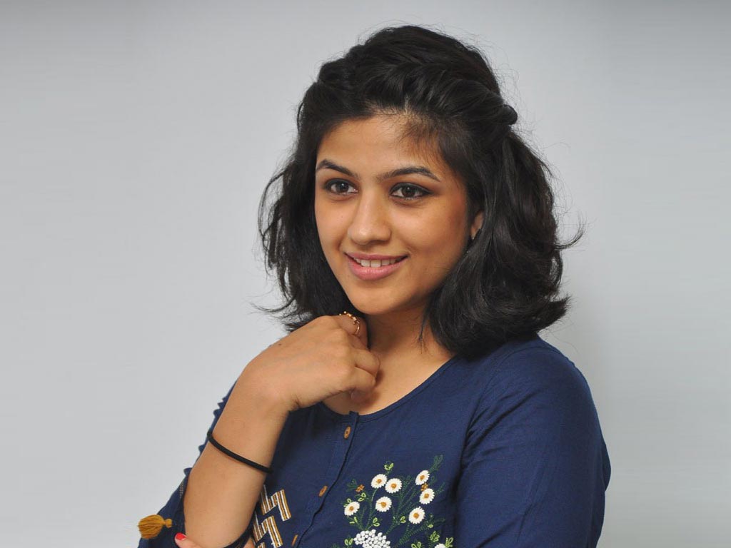 Supriya HD Wallpapers | Latest Supriya Wallpapers HD Free Download ...