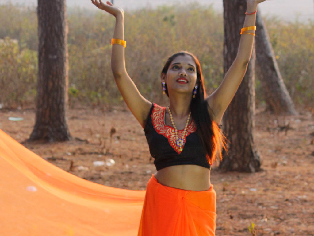 Rangeela Fan Photos | Rangeela Photos, Images, Pictures - FilmiBeat