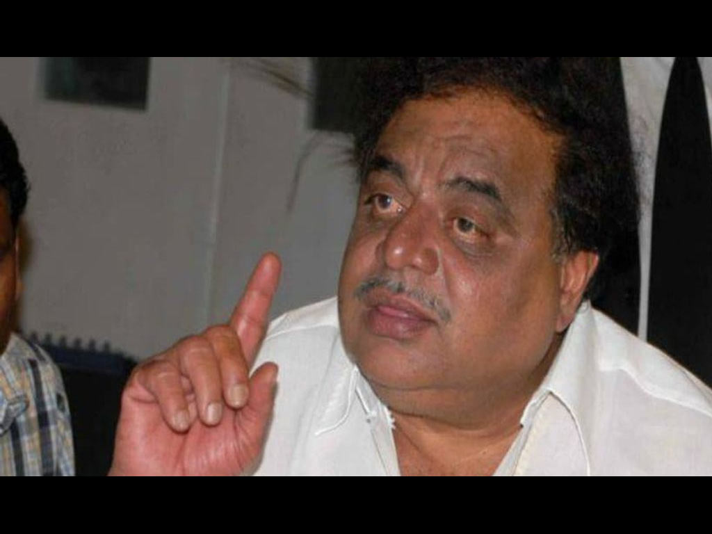 Ambareesh Biography, Life Story, Career, Awards & Achievements - Filmibeat