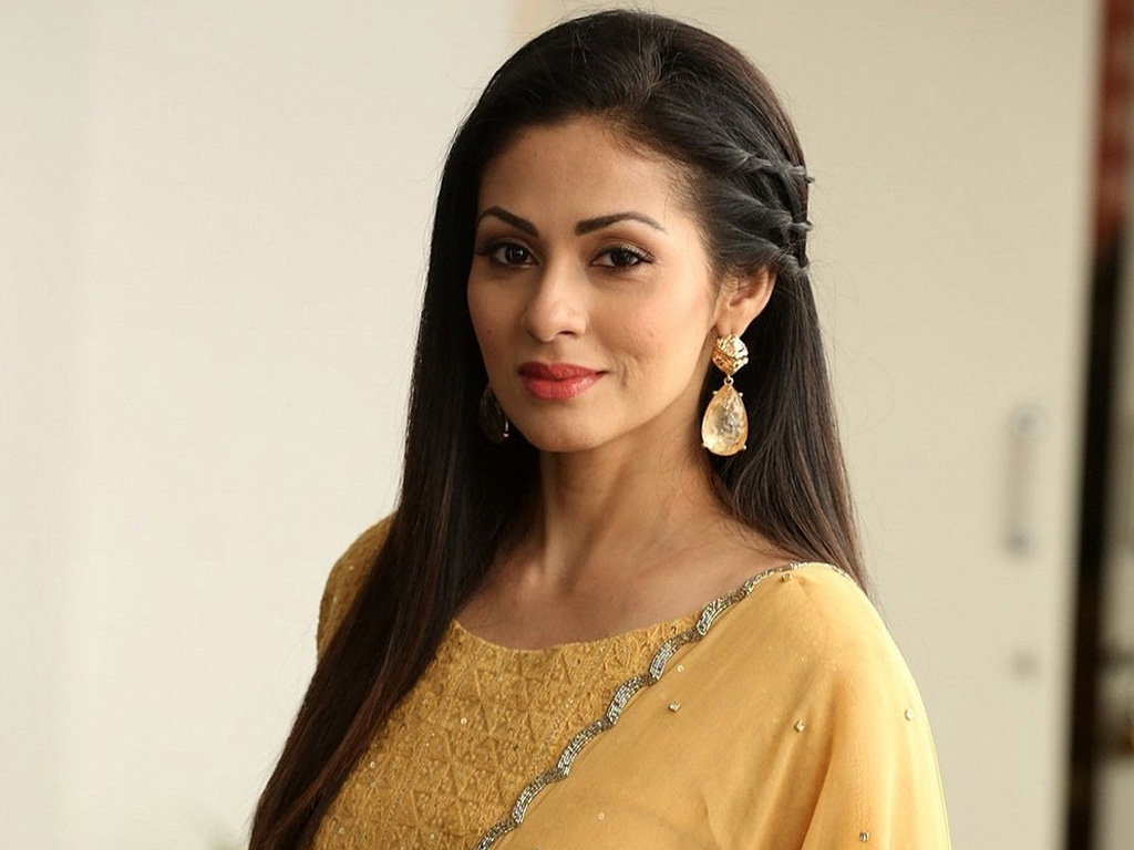 சதா ரசிகர் புகைப்படங்கள் | Sada Fan Photos | Sada Pics - Filmibeat Tamil