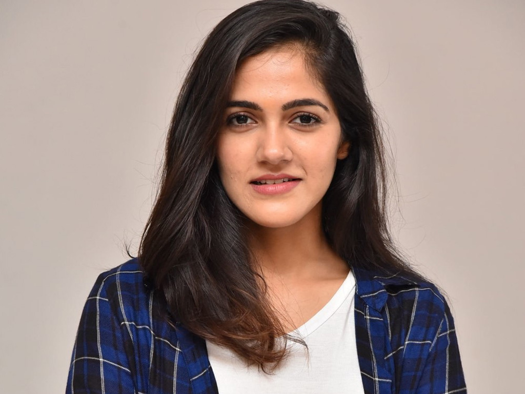 Simran Choudhary Upcoming Movies (2022, 2023) | Simran Choudhary ...