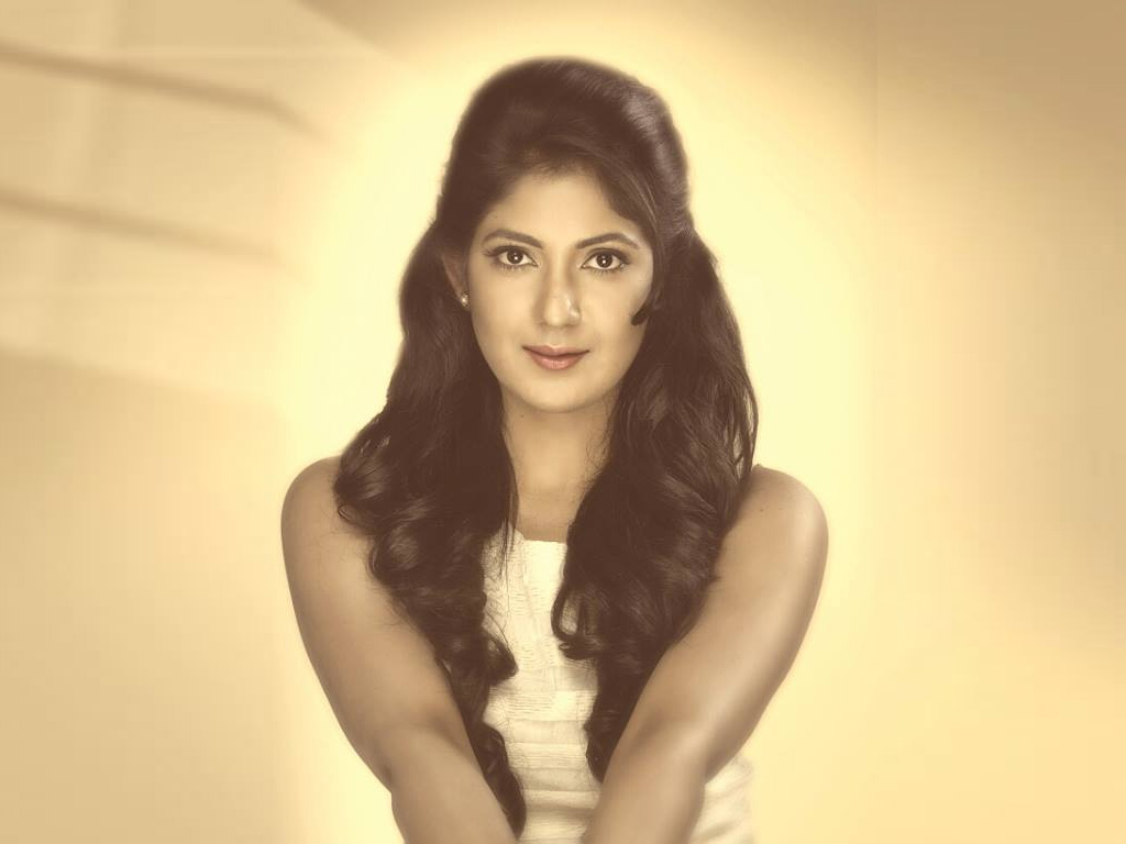 Yagna Shetty Biography, Life Story, Career, Awards & Achievements ...