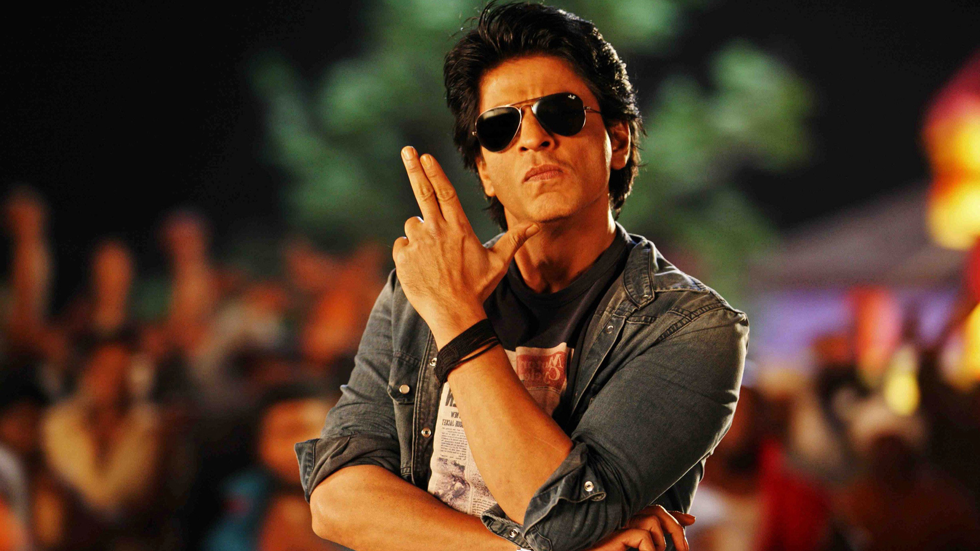 शाहरूख खान जीवनी | Shahrukh Khan Biography in Hindi - Filmibeat Hindi