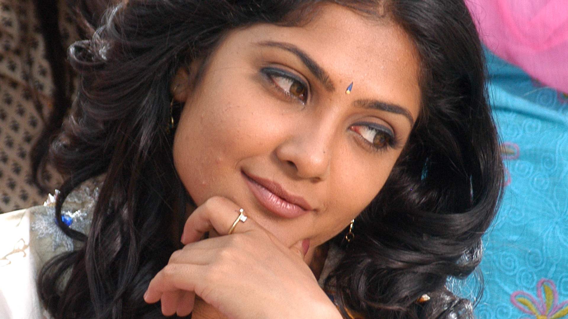 Kamalini Mukherjee HD Wallpapers | Latest Kamalini Mukherjee Wallpapers ...