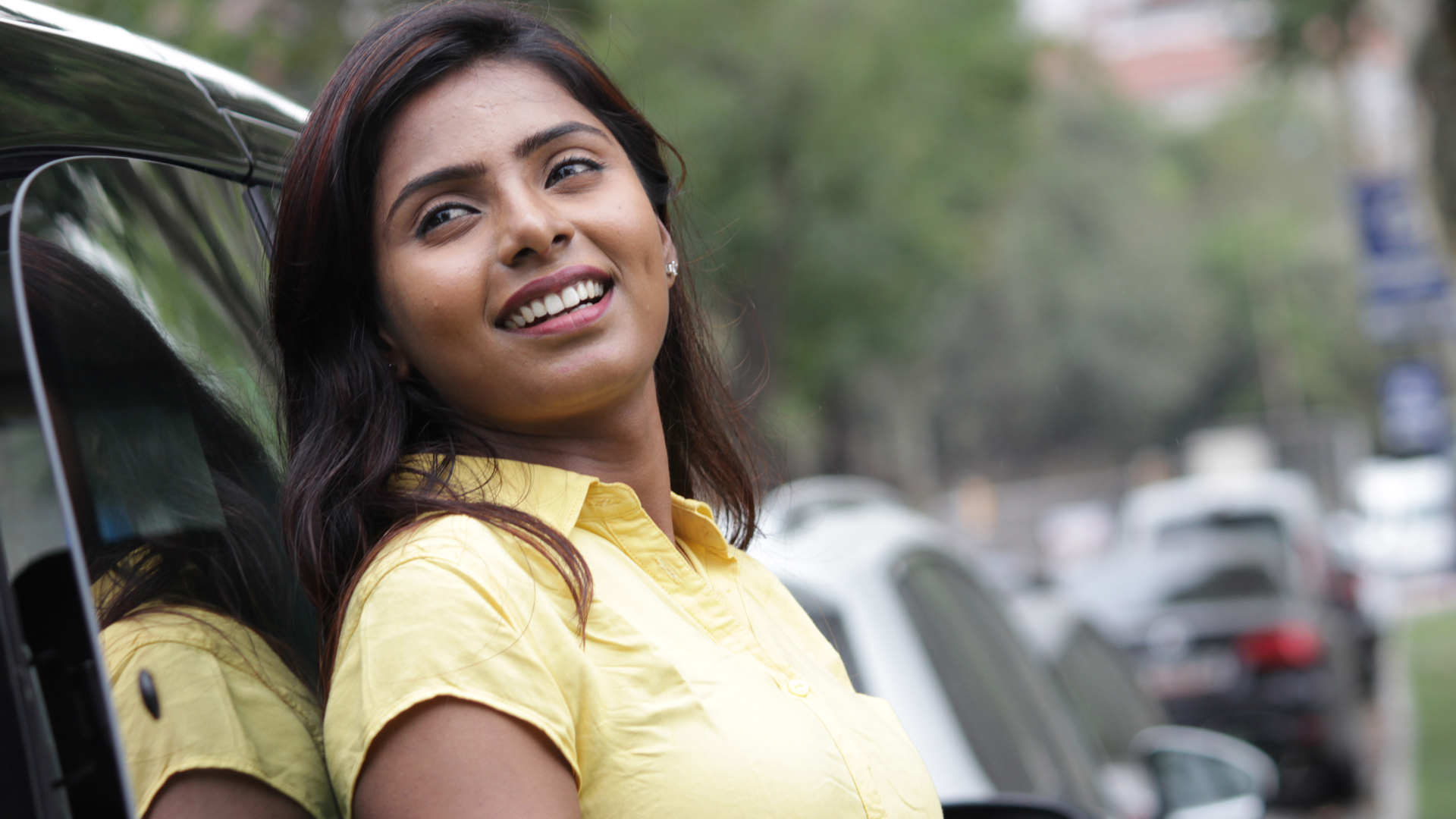 Meendum Oru Mariyathai Fan Photos | Meendum Oru Mariyathai Photos ...