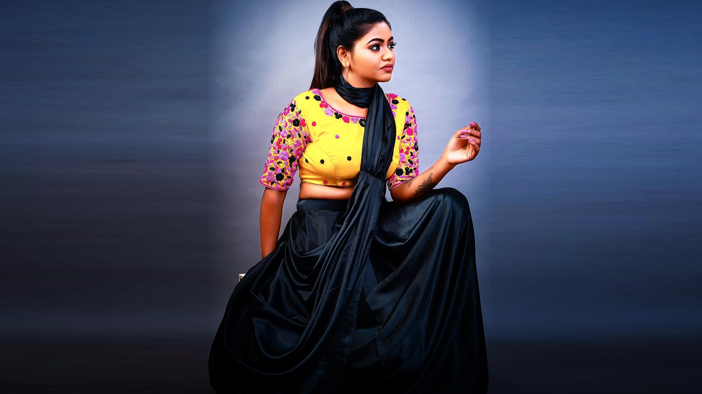 Shammu Biography, Life Story, Career, Awards & Achievements - Filmibeat