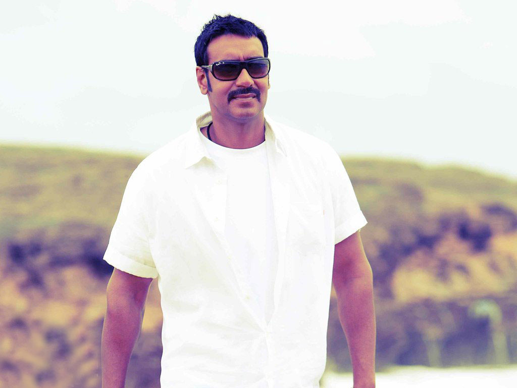 Ajay Devgan Em Papeis De Parede Gangajal Pin Page